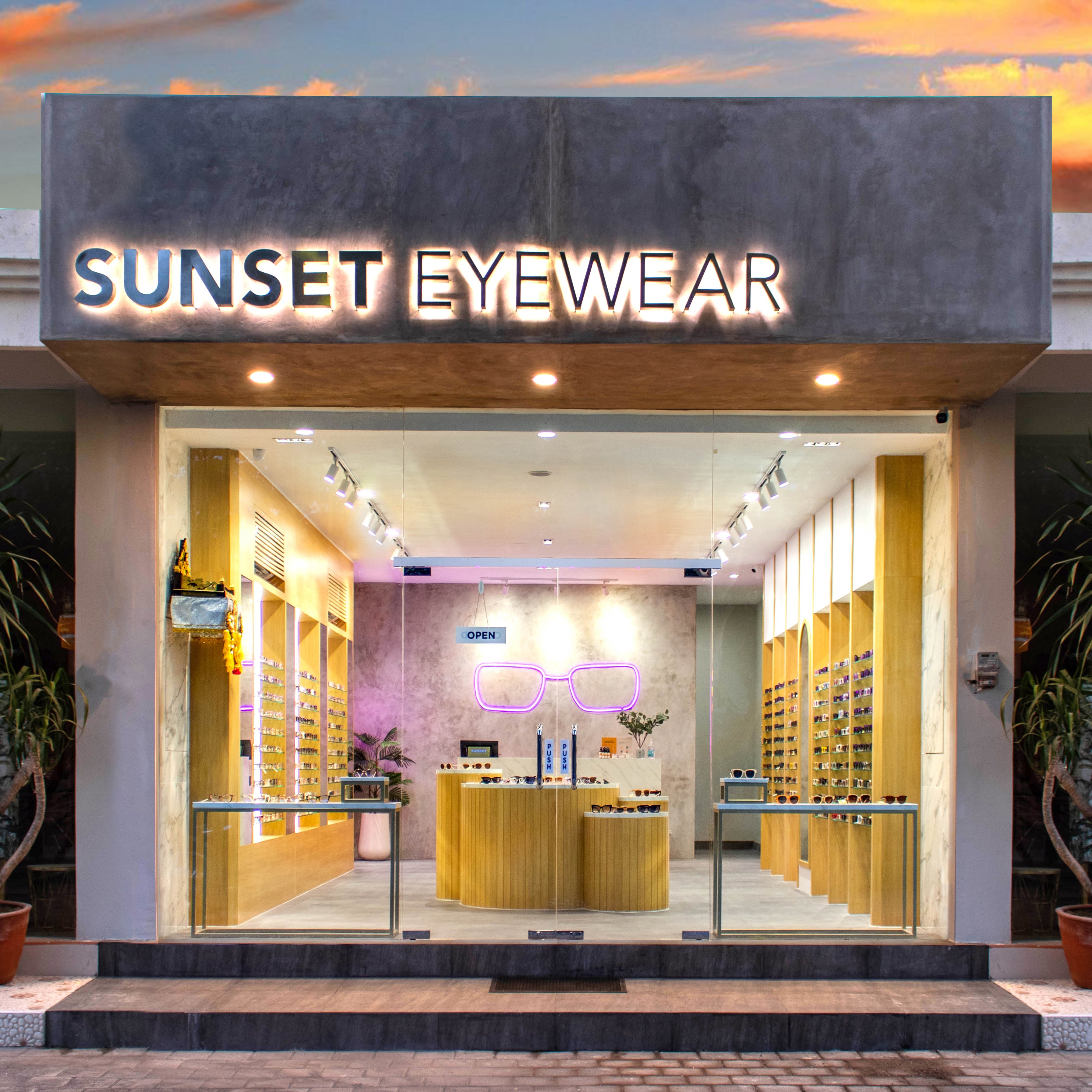 Stores – Sunset Eyewear